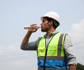 Protect Outdoor Workers from Heat Illness | Environmental Resource Center
